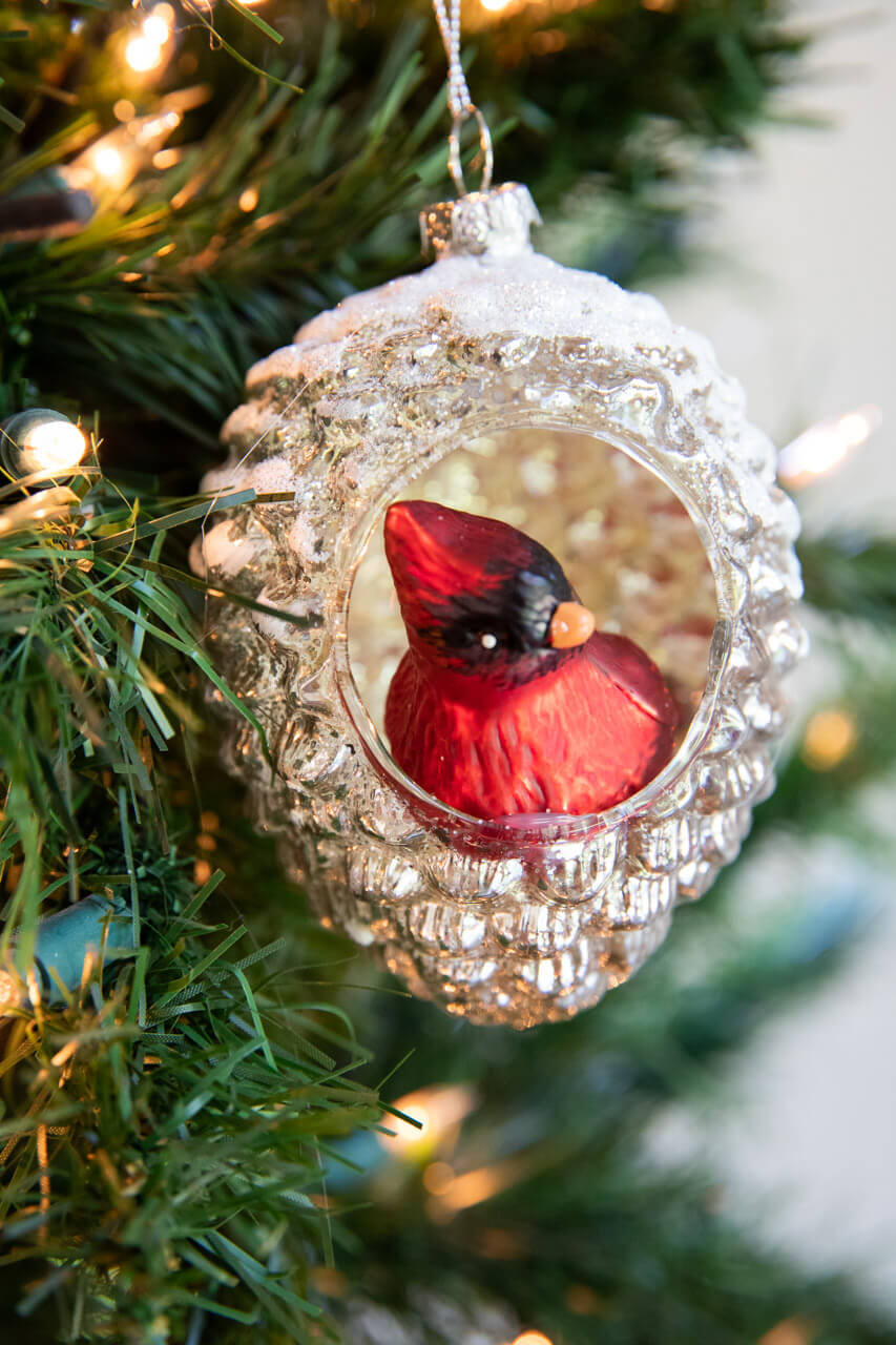 Cardinal Christmas Decorations | Decorator's Warehouse