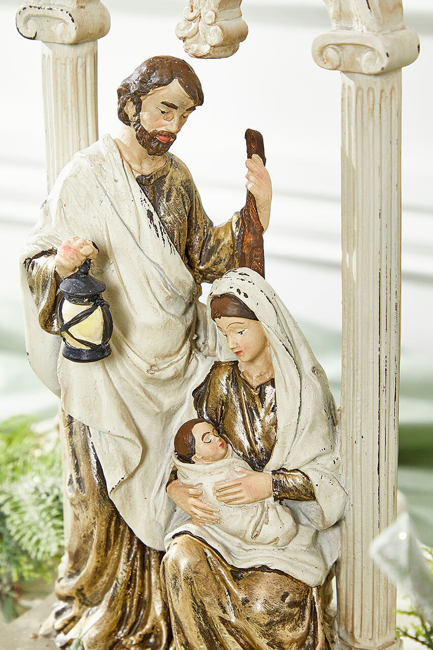 23" Holy Family with Arch - Decorator's Warehouse
