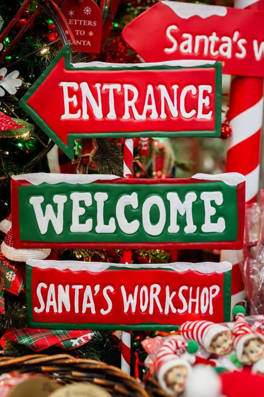 36” Metal “Santa’s Workshop” Welcome Sign - Decorator's Warehouse