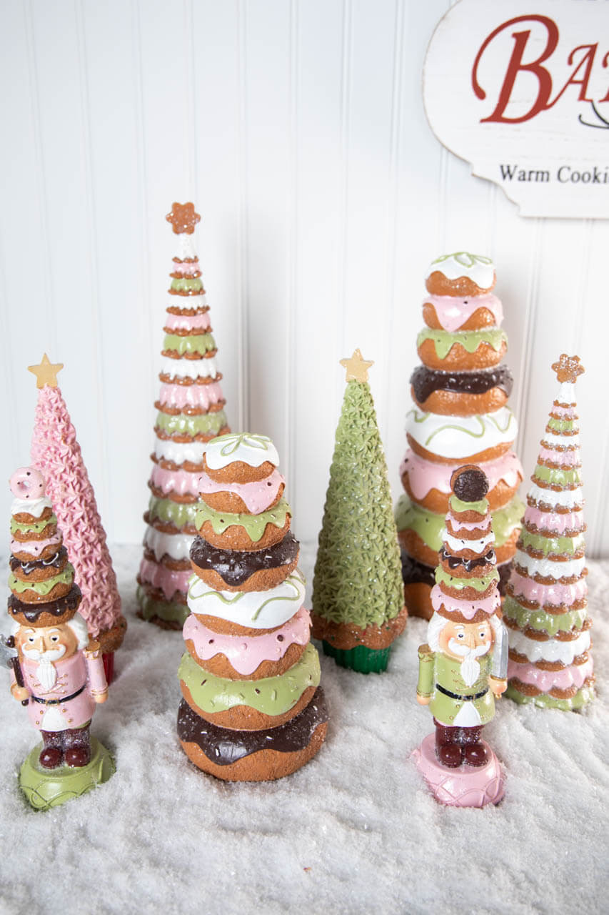 Resin Cake Trees - Set of 2 - Decorator's Warehouse