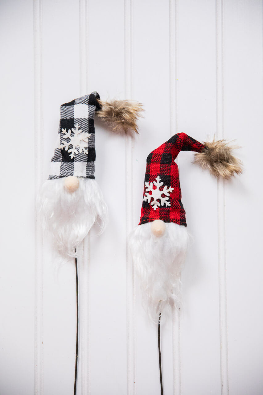 Gnome Themed Christmas Decorations - Gnome For the Holidays Christmas ...