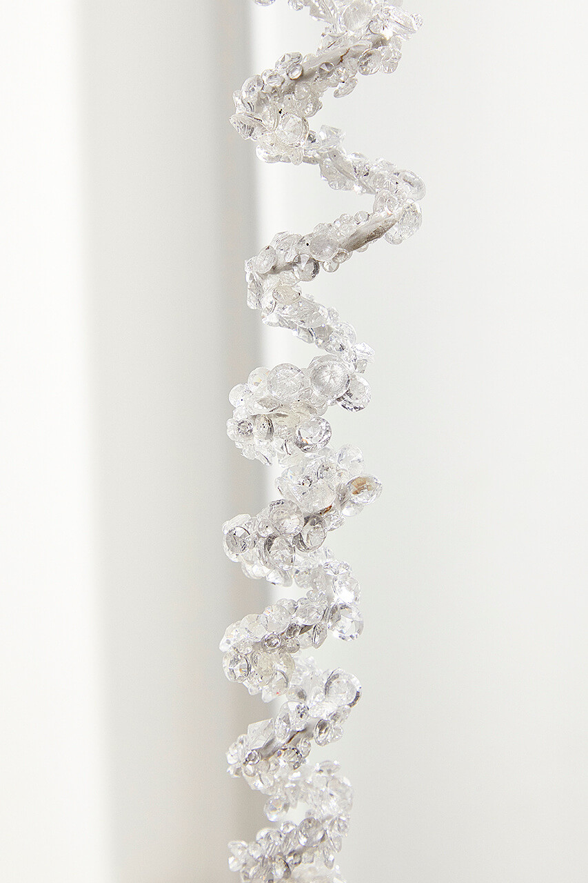 24” Acrylic Icicle Large Ornament - Decorator's Warehouse