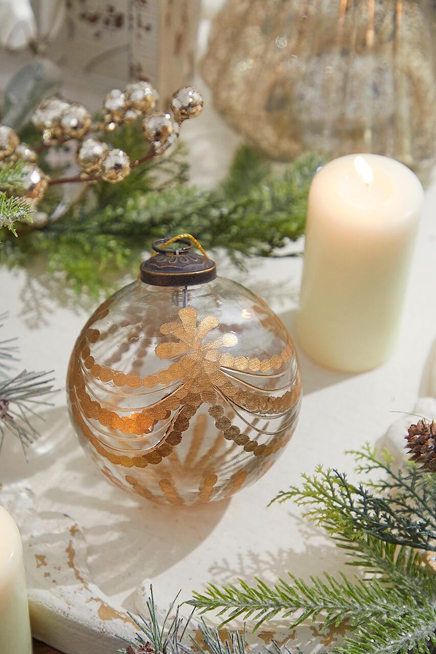 4" Etched Golden Garland Glass Ornament - Decorator's Warehouse