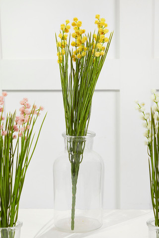 18" Spring Bud - Decorator's Warehouse