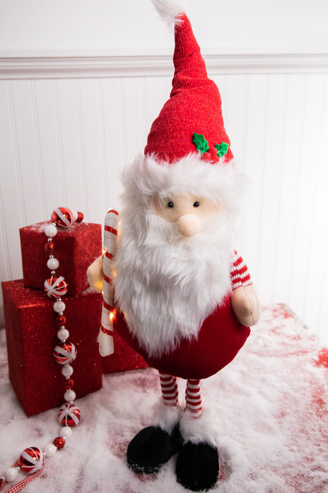 14” Vintage Santa Standing - Decorator's Warehouse