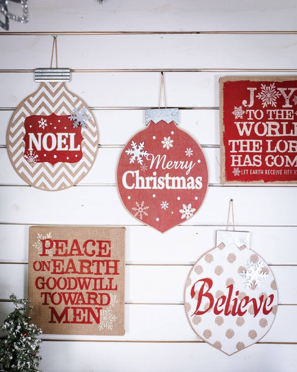 Christmas Tree Sign Wall Décor - Decorator's Warehouse