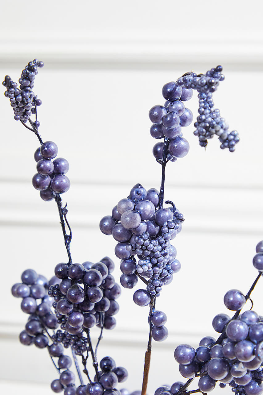 18” Metallic Dew Berry Spray - Navy - Decorator's Warehouse