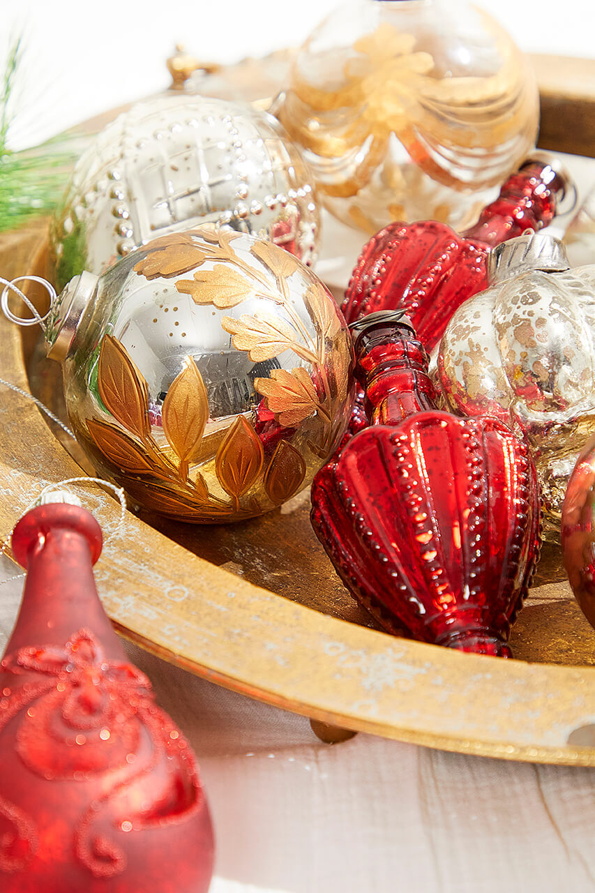 Classic Christmas Collection | Christmas Decorations | Decorator's ...