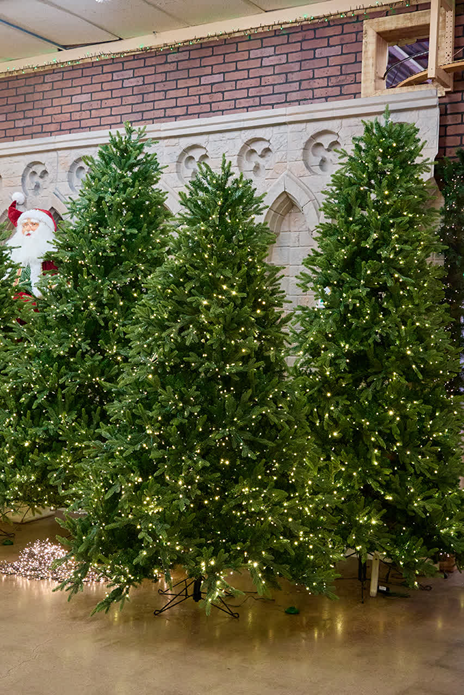 Shopping for Artificial Christmas Trees: A Helpful Guide - Decorator's ...