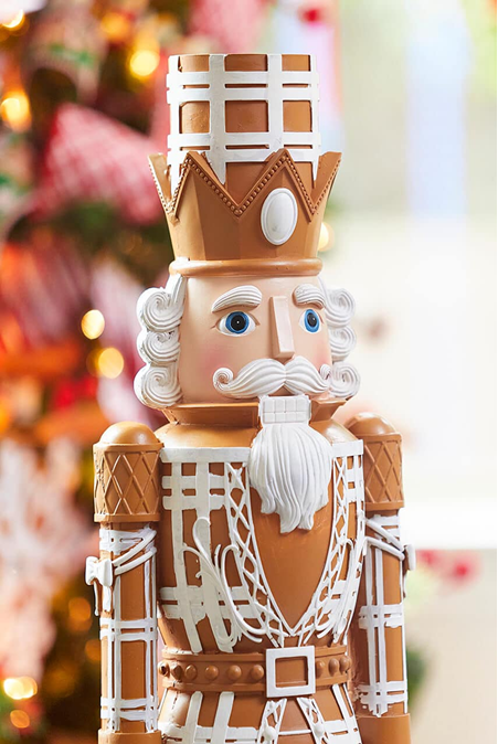 8 Christmas Accents to Make Your Home Glow with the Spirit of the ...