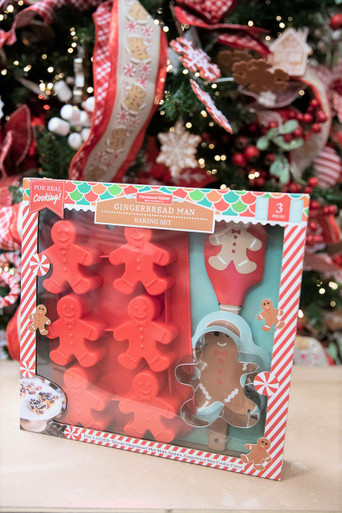 Gingerbread Man Baking Set - Decorator's Warehouse