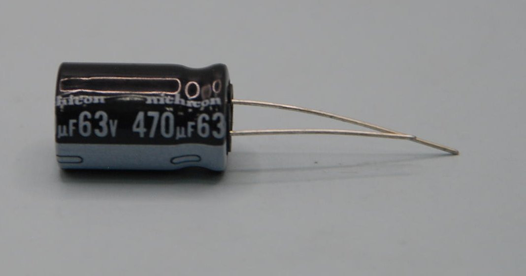 470uF 63V Radial Electrolytic Capacitor - Game Exchange of Colorado