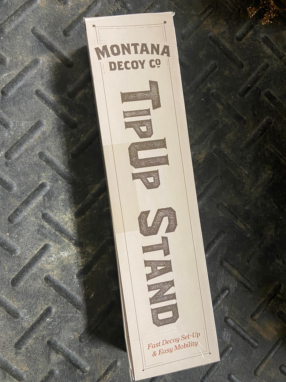 TipUp Whitetail Decoy Stand