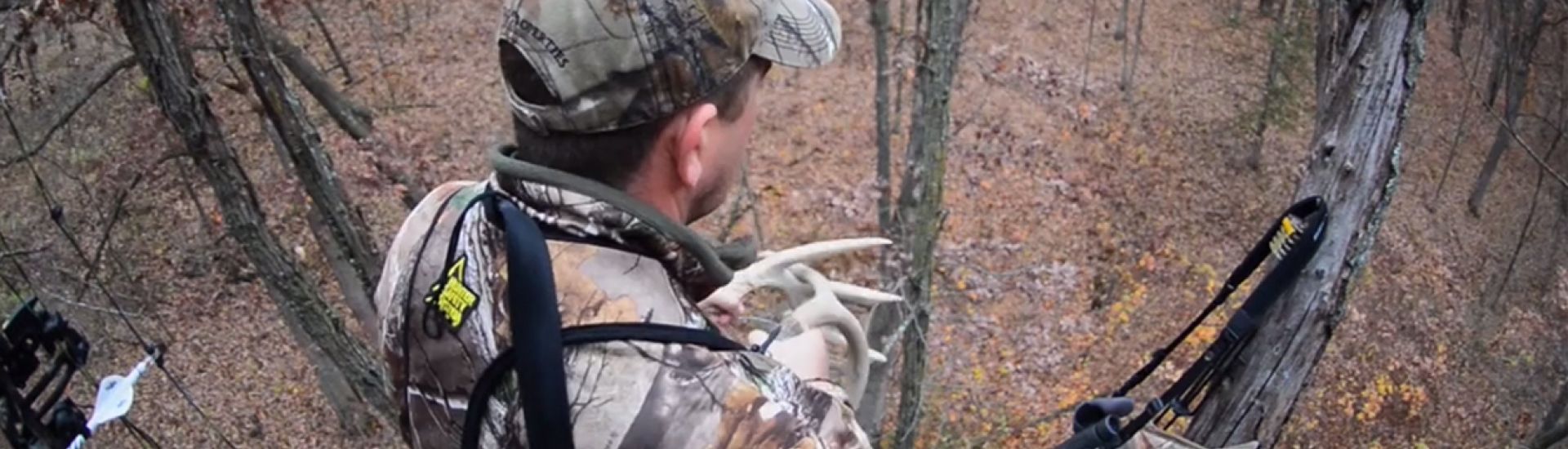 A GUIDE TO RATTLING DEER - Montana Decoy