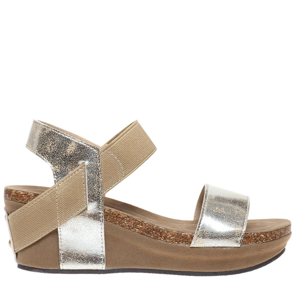 Girls' Pierre Dumas Chic-3 Wedge Sandal | Eagle Eye Outfitters
