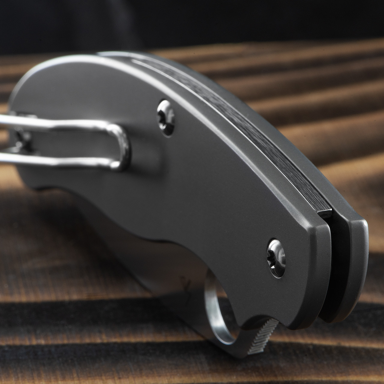 Titech Heinnie® Exclusive Spyderco UKPK Titanium Scales