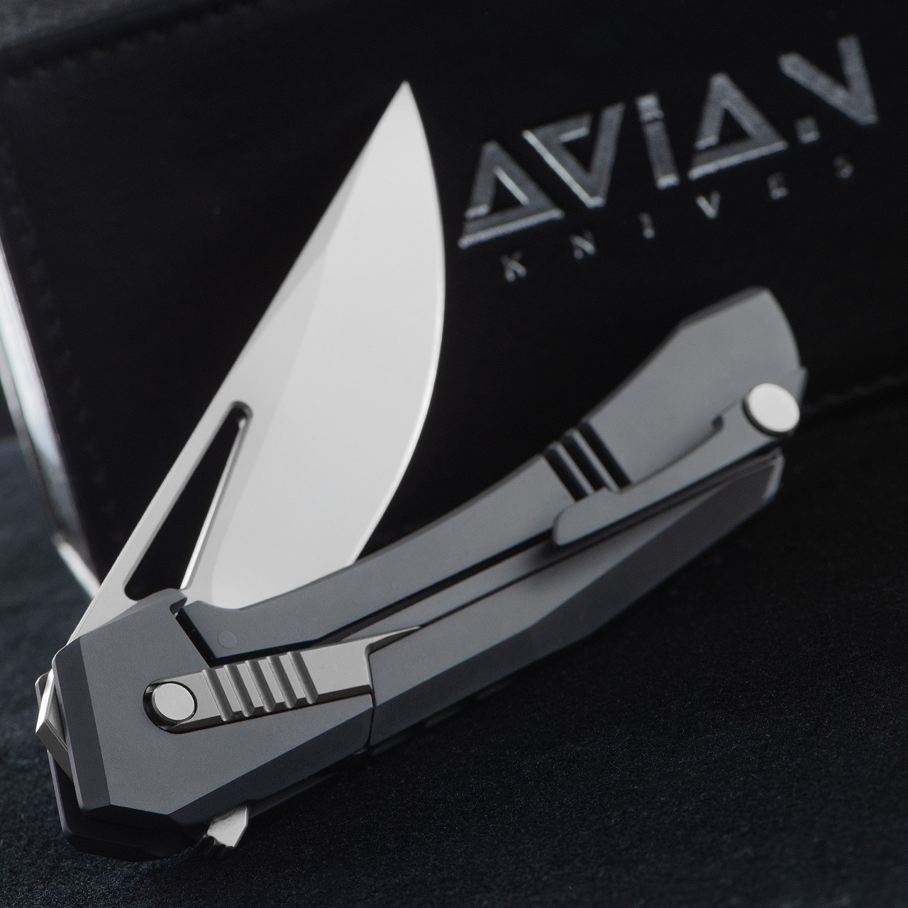 Avian Knives Atlas V2.5 | tool-free, and rapid disassembly
