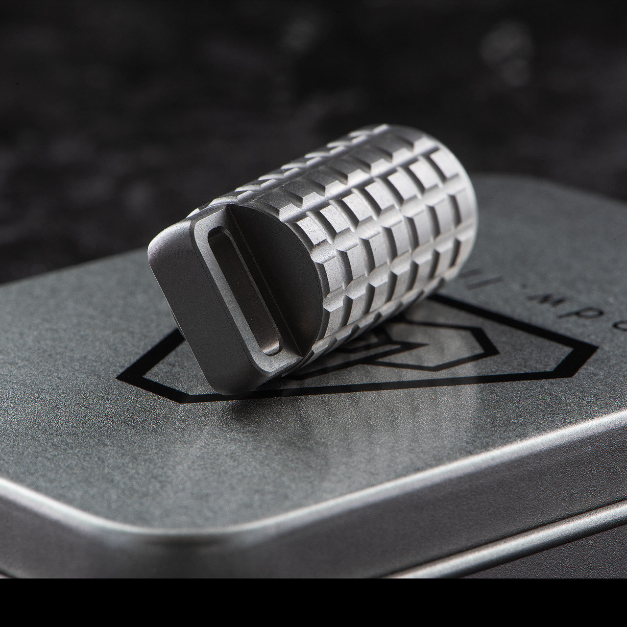 PDW Ti-FS Micro Survival Lighter | Heinnie Haynes