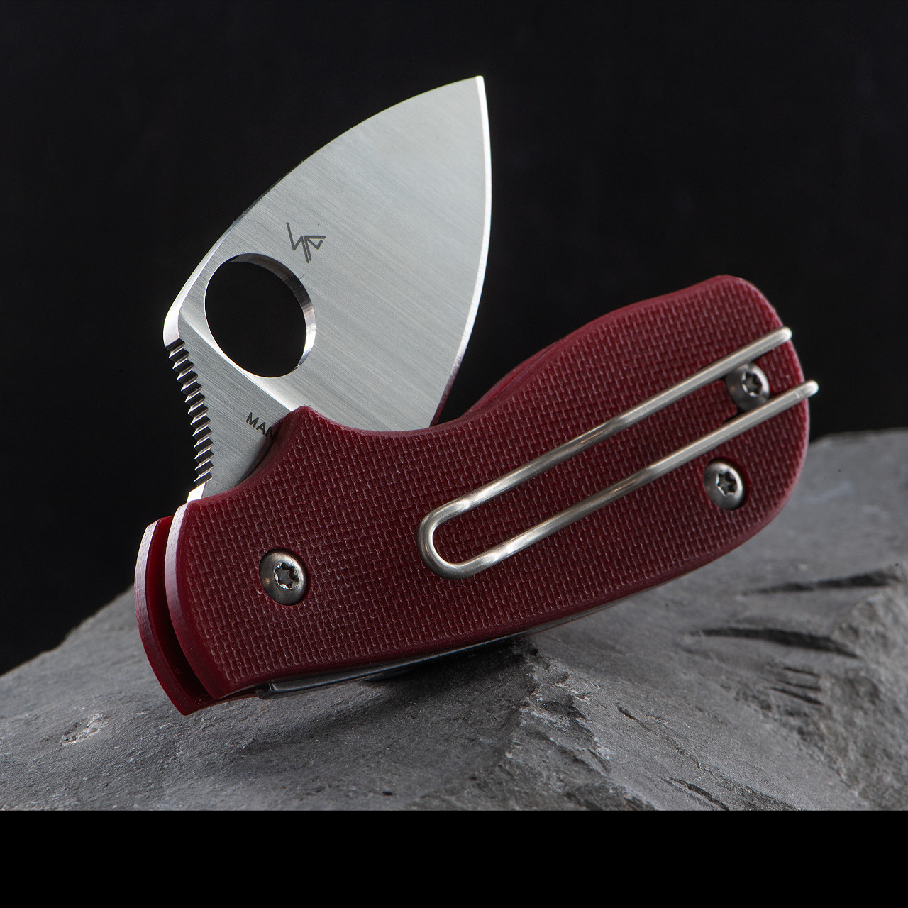 Spyderco Squeak Heinnie® Knife | UK Legal Carry | Heinnie Haynes