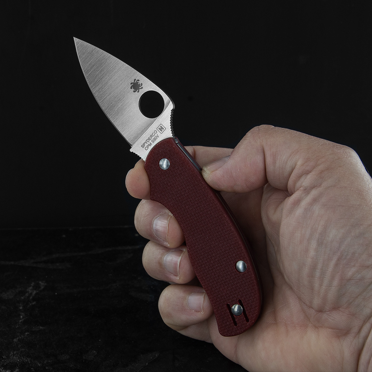Spyderco Urban Heinnie® Edition - Shop Now | Heinnie Haynes