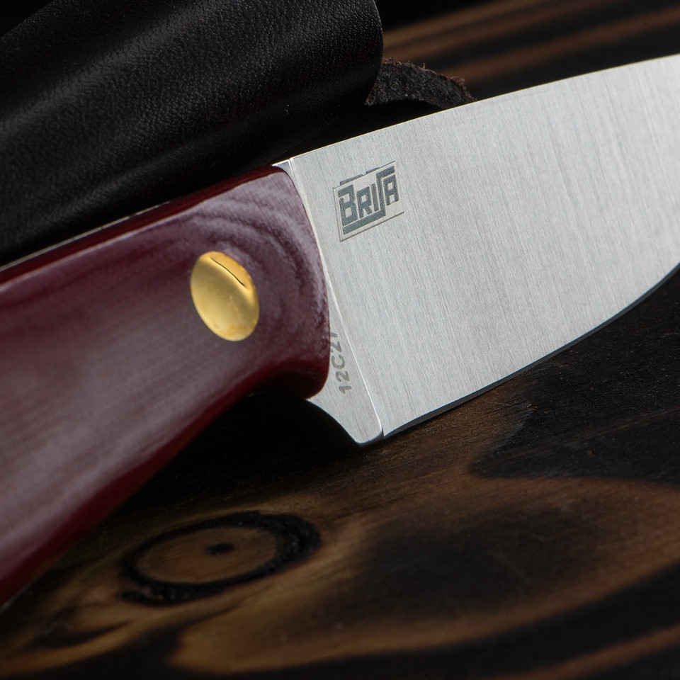 Brisa Necker 70 Flat Red Micarta Leather - Fixed Blade
