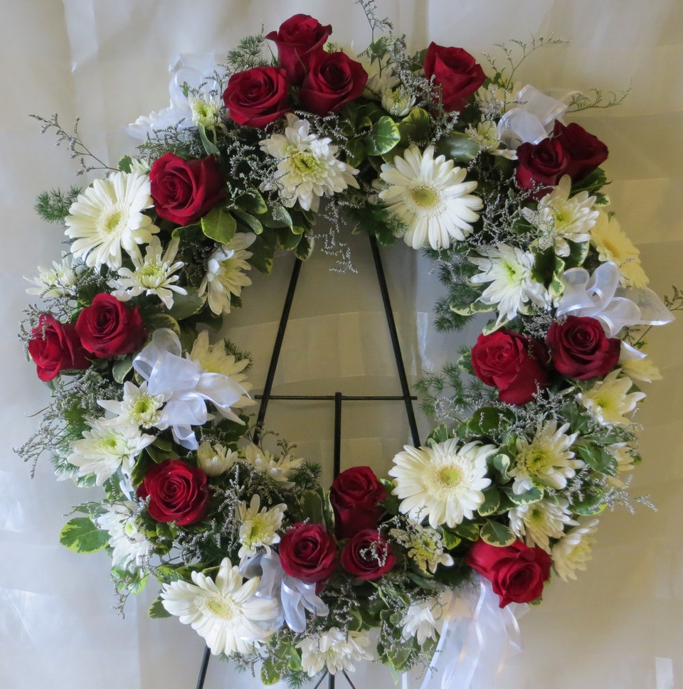White Funeral Wreath | Pasadena Flower Delivery