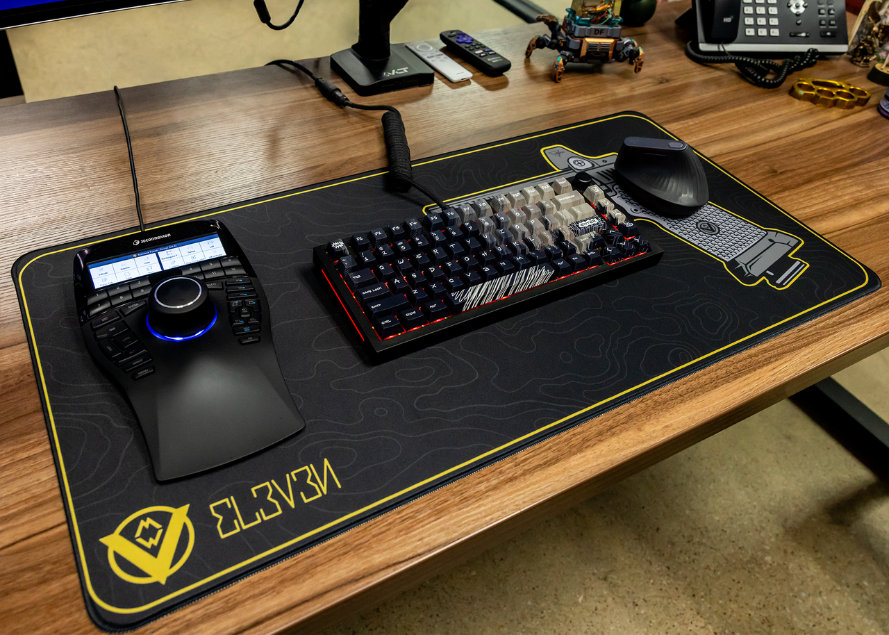 3L3V3N XL Desk Mat