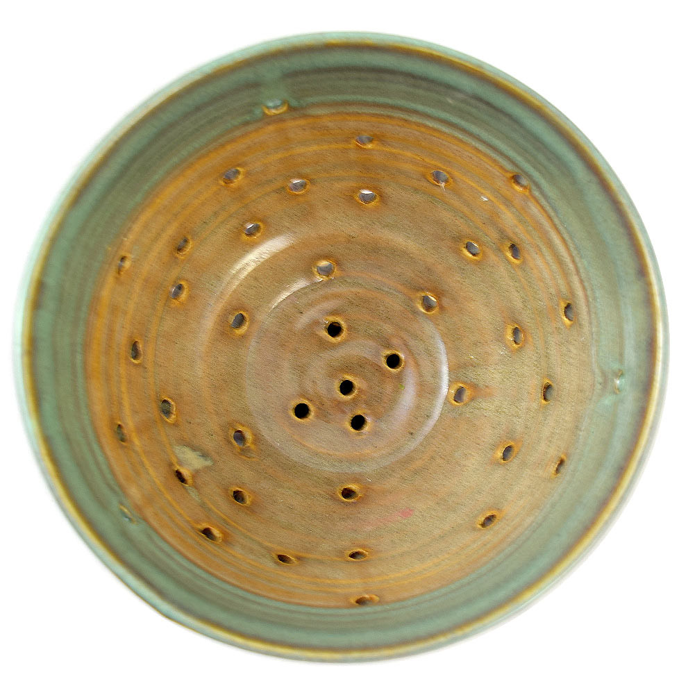 Stoneware Pottery Kitchen Colander in Sea Oats Glaze