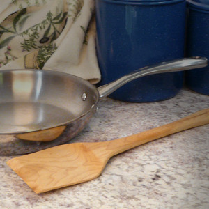 American Kitchenware + Entertaining Accessories Made by Modern Artisans