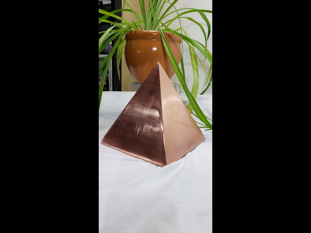 Solid Copper Pyramid - 1 5/8" - StarStuff.Rocks
