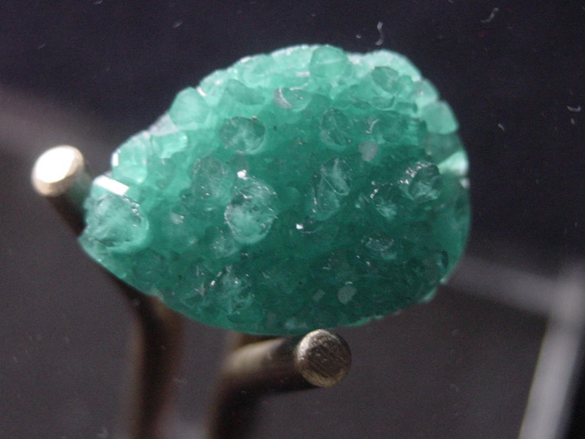 Emerald Crystal Cluster- 15ct - RARE CHATHAM EMERALD! - StarStuff.Rocks