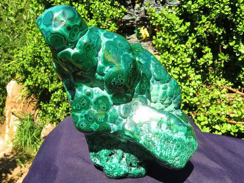 Emerald Crystal Cluster- 15ct - RARE CHATHAM EMERALD! - StarStuff.Rocks