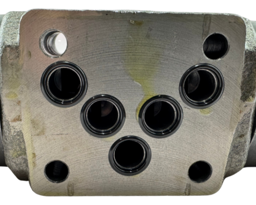 Directional Valve Trash Compactor. SS-G03-C4-FR-E115-E22