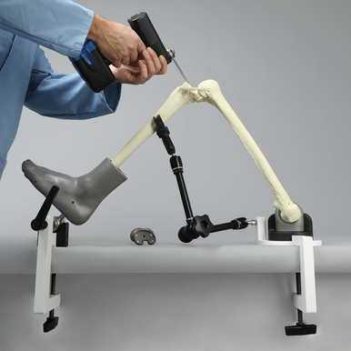 The Sawbones TKS - Total Knee System (Medium and Large) - Sawbones
