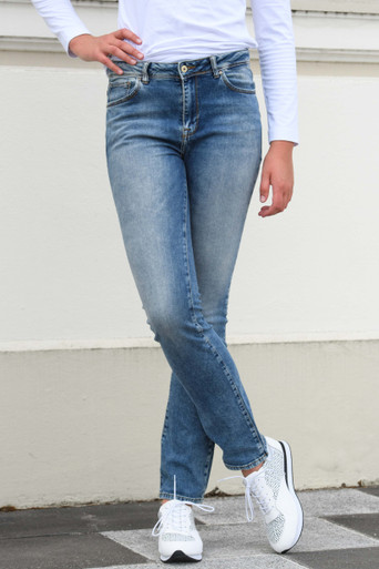 Arline Jeans Lolite Wash - Redwood Clothing | Tall Womens Clothing