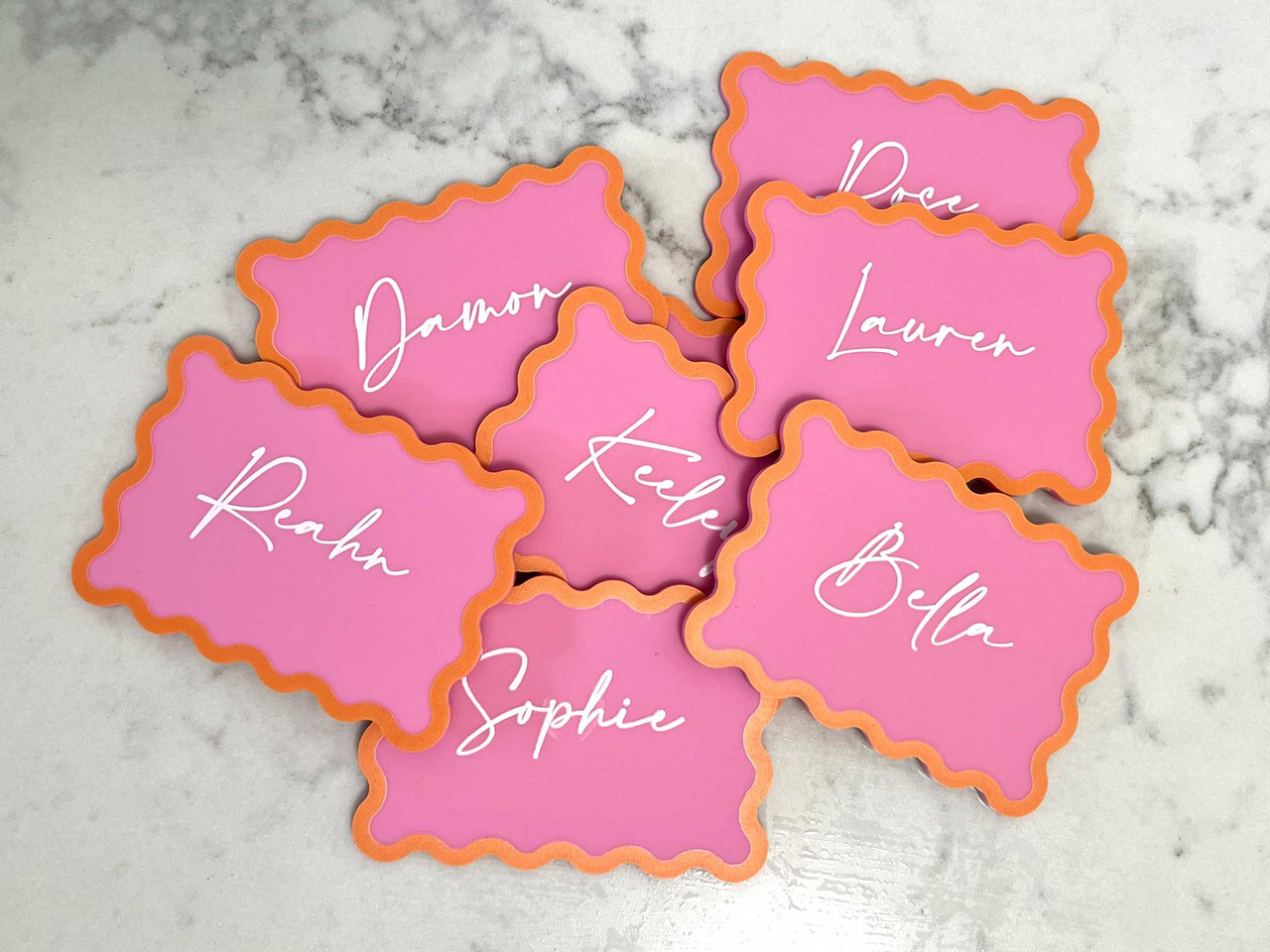 Personalised Wavy Border Place Cards – Custom Name Tags
